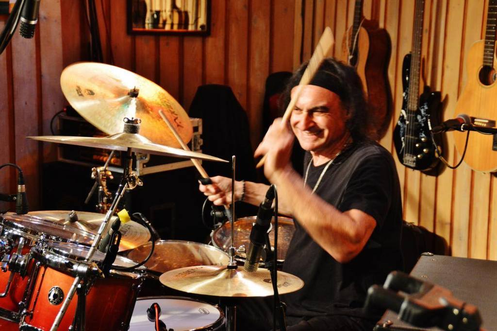 Drums im Bergkeller - Progressive Rock Club